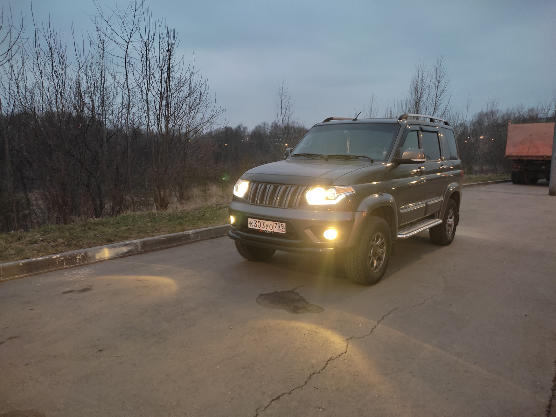 Лампы для непогоды. — УАЗ Patriot, 2,7 л, 2019 года | аксессуары | DRIVE2