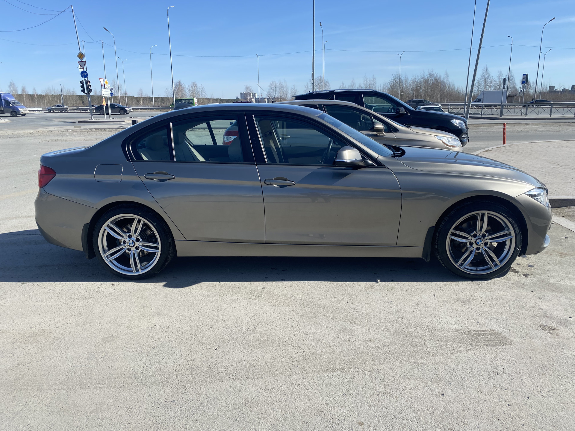 351m R19 на лето — BMW 3 series (F30), 1,5 л, 2017 года | колёсные ...