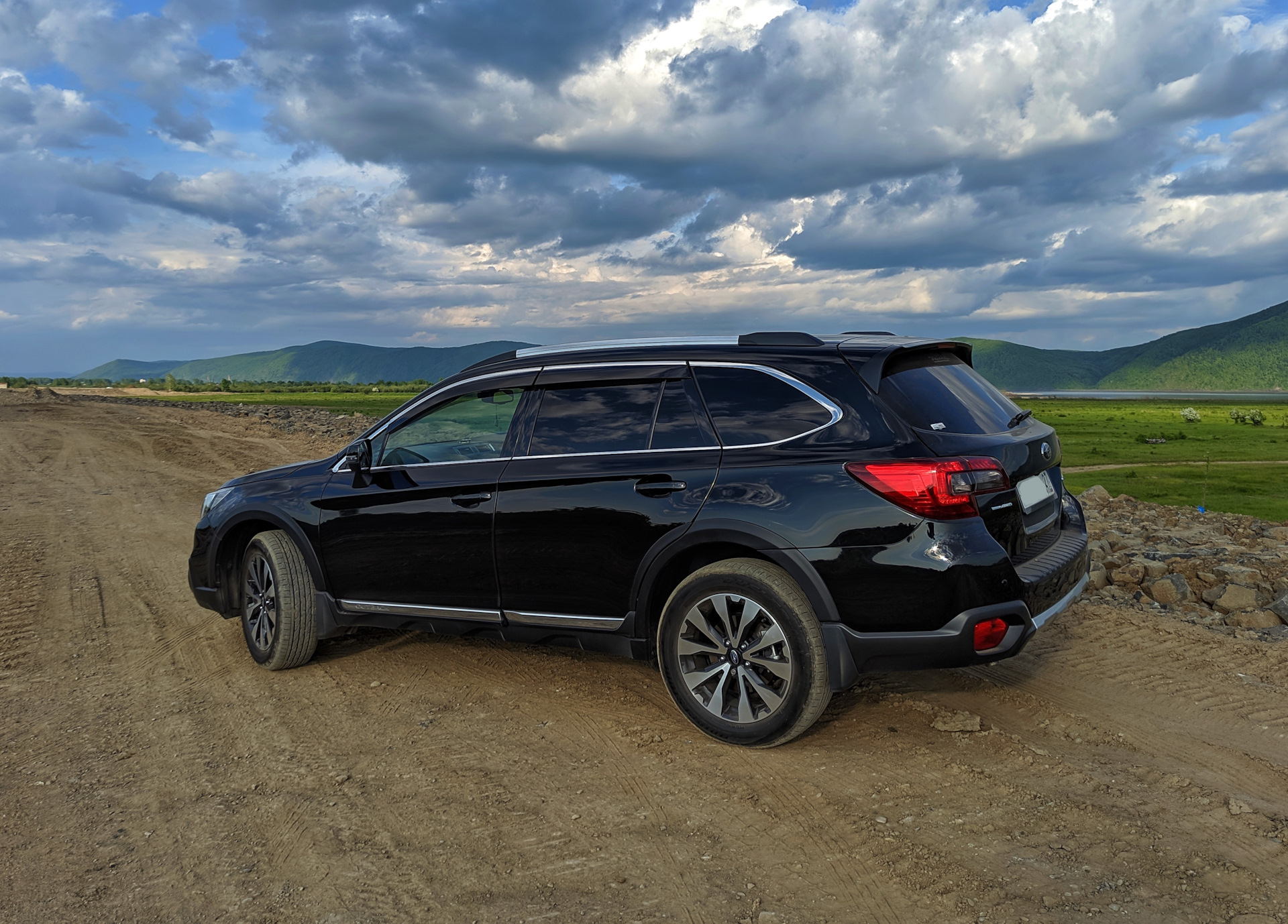 Год владения OUTBACK-ом (KYB New SR, лифт-проставки, втулки переднего ...