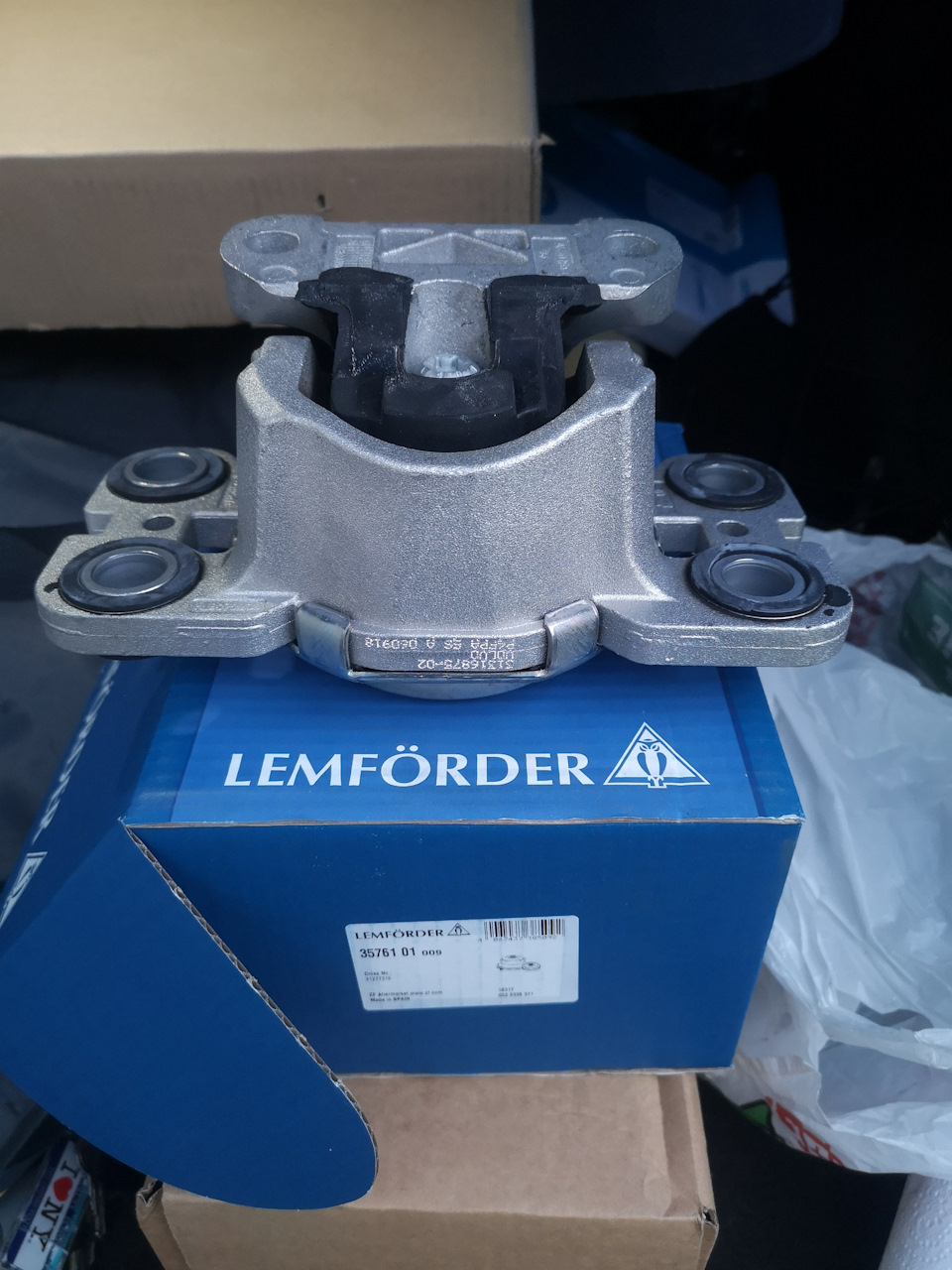 3576101 Подвеска, двигатель LEMFORDER | Запчасти на DRIVE2