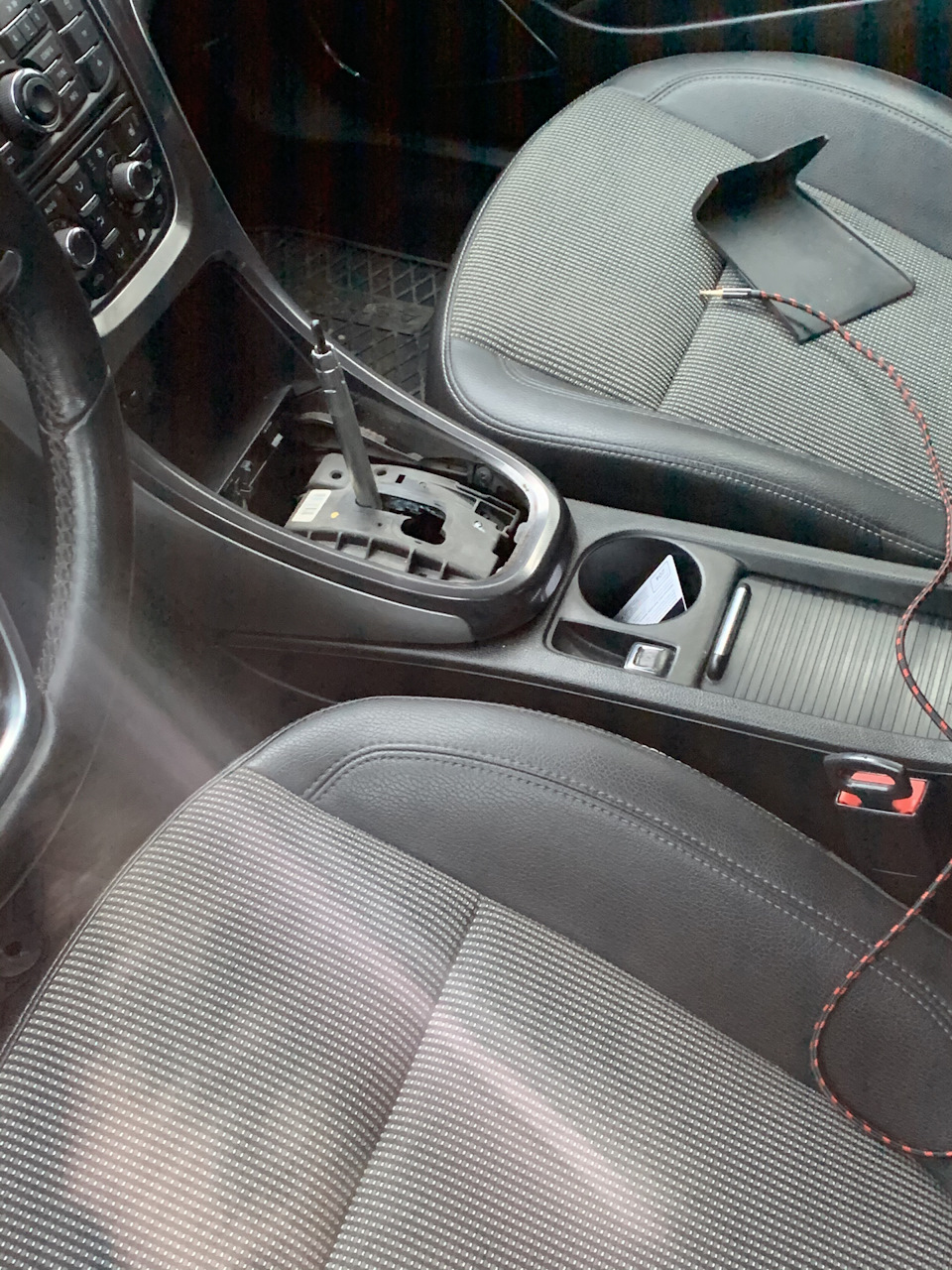 Ручка Акпп — Opel Astra J, 1,6 л, 2010 года | стайлинг | DRIVE2