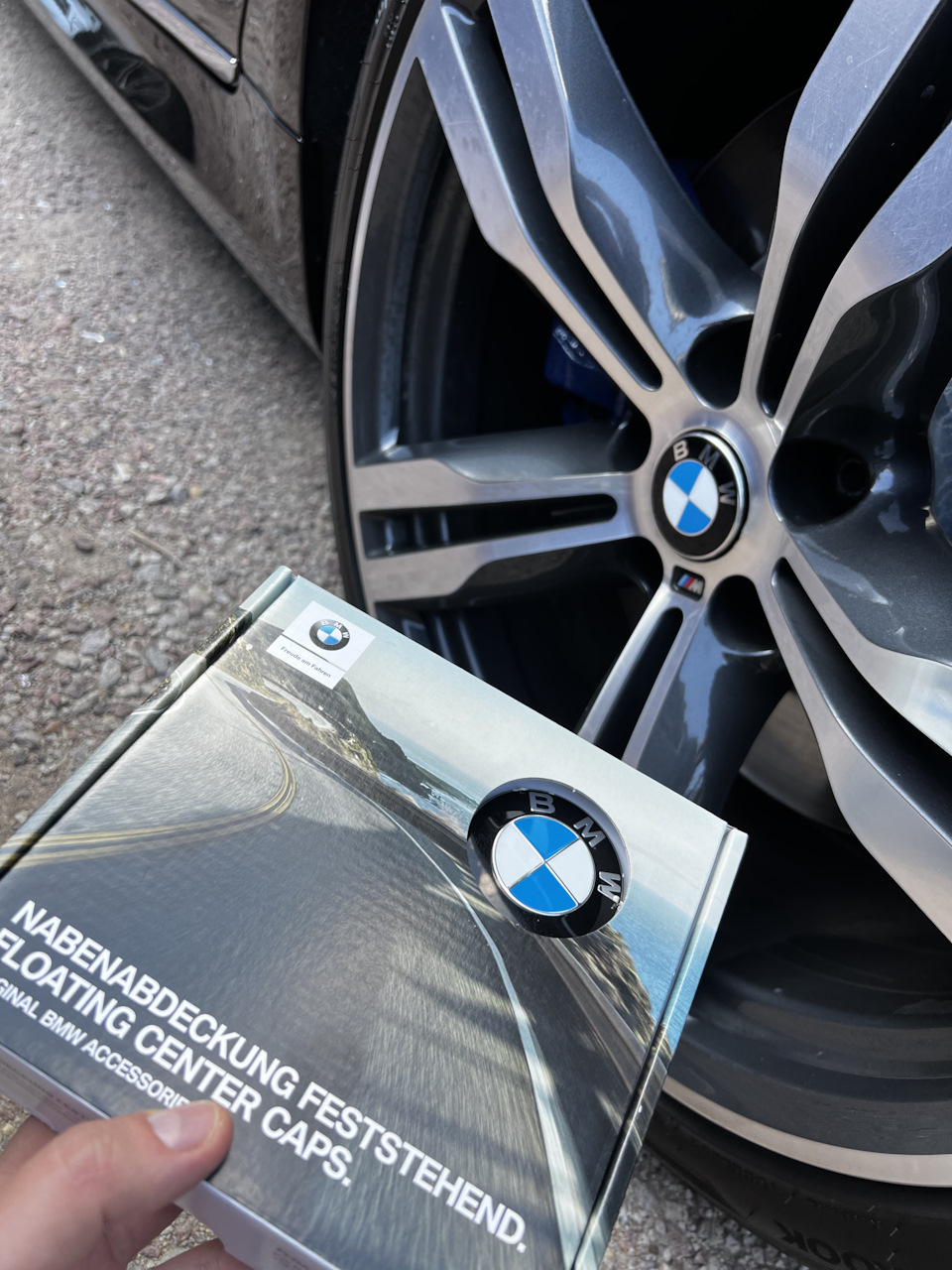Установил новые колпачки — BMW 7 series (G11/G12), 3 л, 2019 года ...