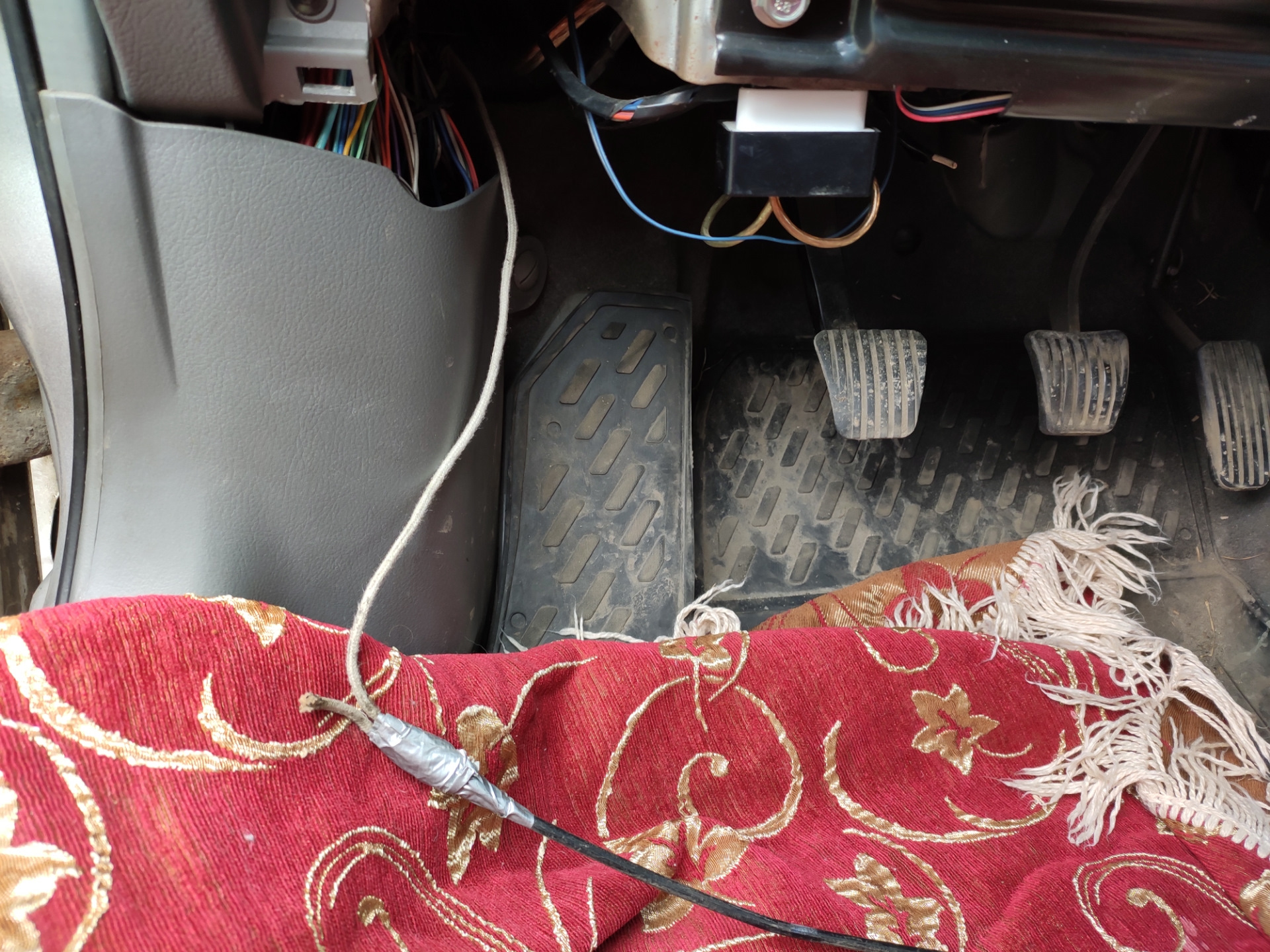 Замена троса открывания капота — Chevrolet Lacetti SW, 1,6 л, 2012 года ...