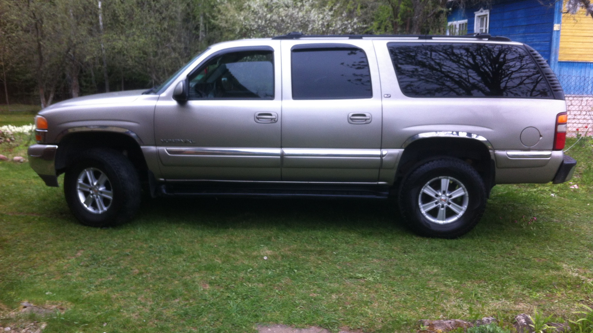 GMC Yukon (GMT800) 5.3 бензиновый 2001 | на DRIVE2