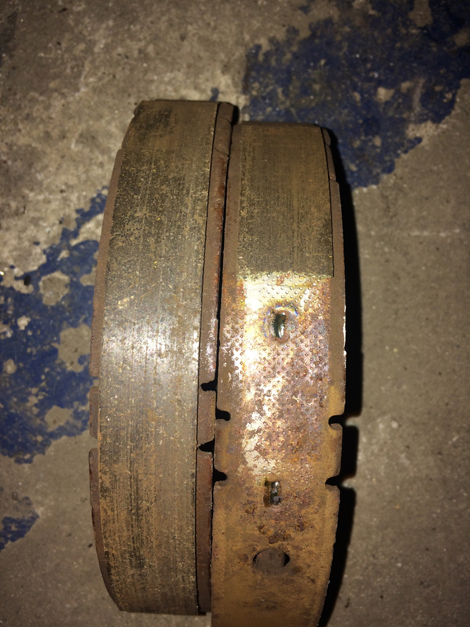 Замена колодок ручника — Hyundai Sonata VI (YF), 2,4 л, 2011 года ...