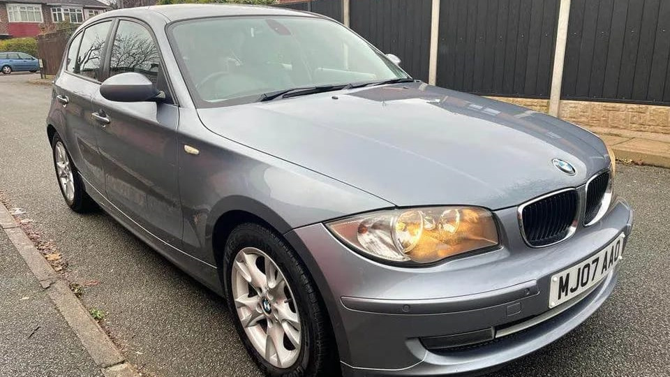 Лобовое столкновение BMW e87 120d VS Golf R (POV) — BMW 1 series (E81/E87), 2 л., 2007 года ...