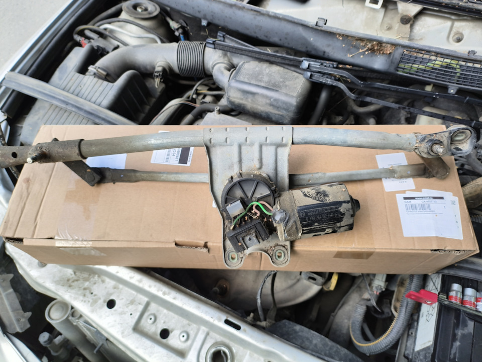 Замена трапеции дворников — Opel Astra G, 1,6 л, 2003 года | запчасти ...