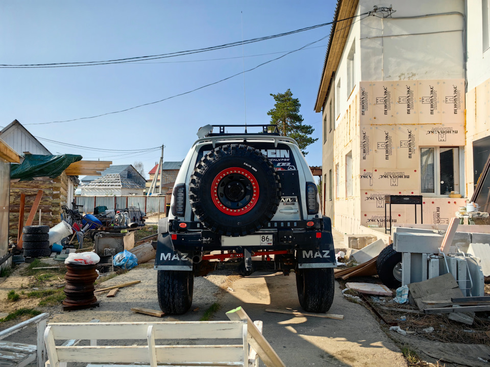 Кронштейн крепления 35" запасного колеса — Chevrolet Niva (1G), 1,7 л ...