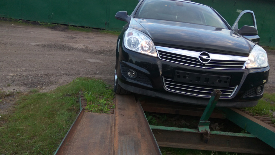 Клубная карта — Opel Astra H 1 8 л 2011 года визит на
