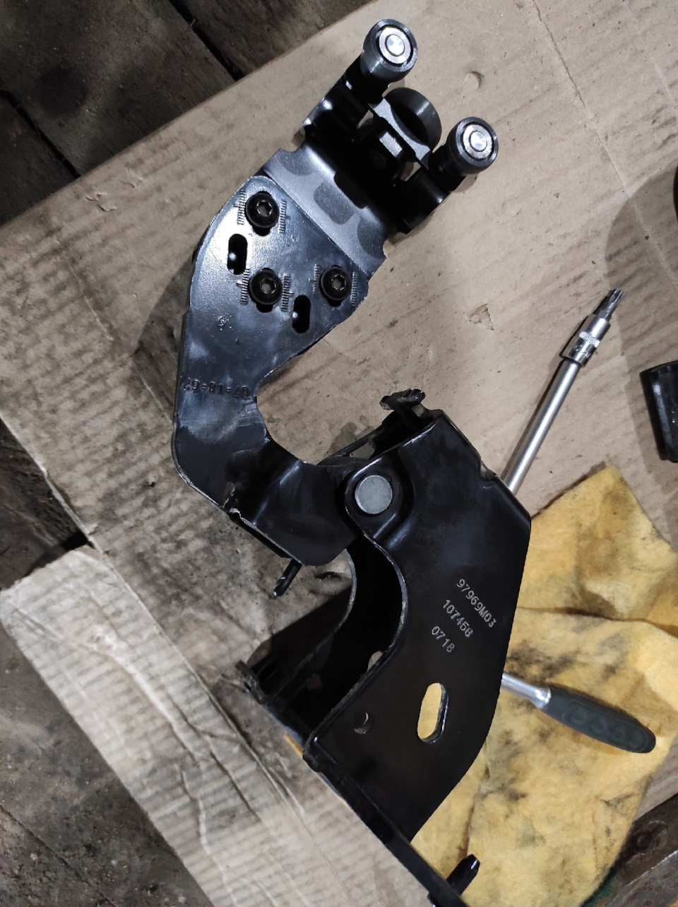 Замена кареток сдвижной двери / Артикулы кареток и роликов — Citroen ...