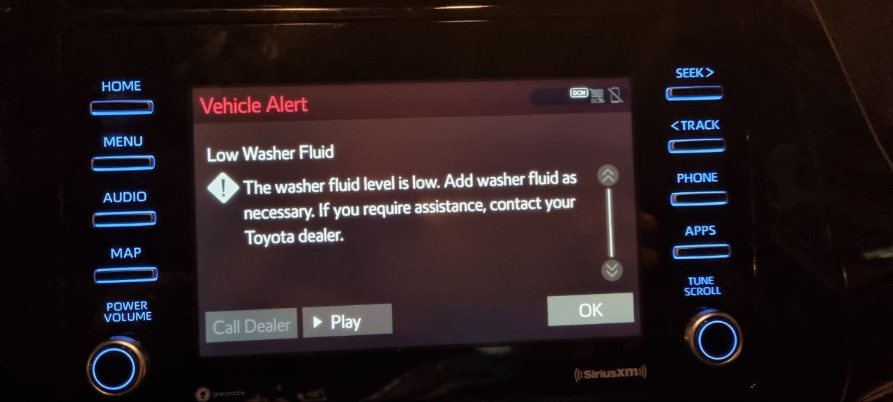 Датчик уровня омывателя. Washer Fluid Level. — Toyota Prius (50), 1,8 л ...