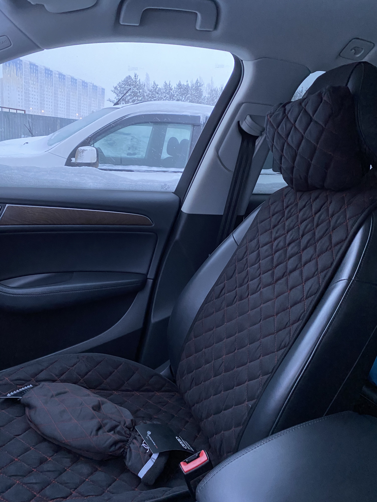 20. Зимние дворники Alca и оригинальная-скребок audi — Audi Q5 (1G), 2 ...