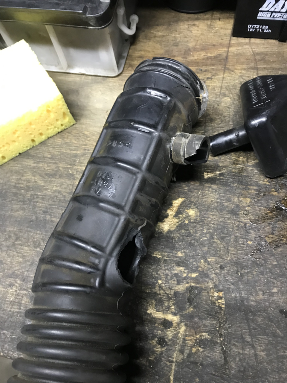 26. — патрубок 17881-31110, превратился в дуб ! — Lexus GS (S190), 3 л ...