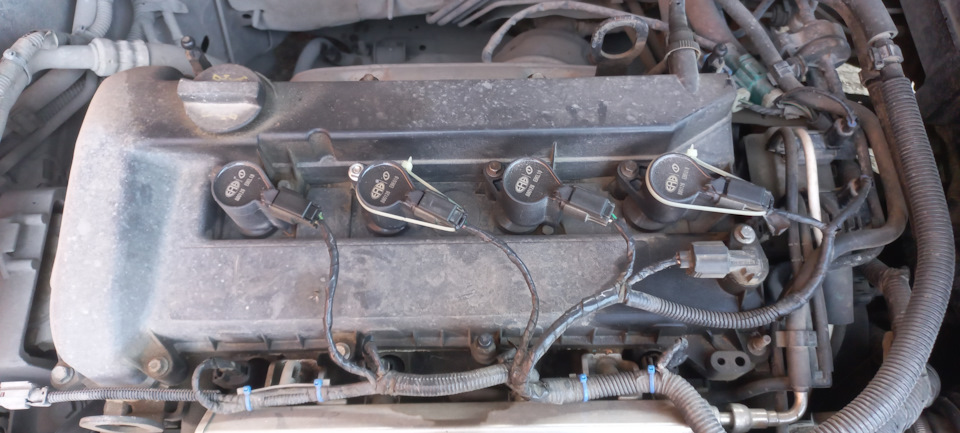 Катушки зажигания — Ford Focus II Hatchback, 1,8 л, 2007 года ...