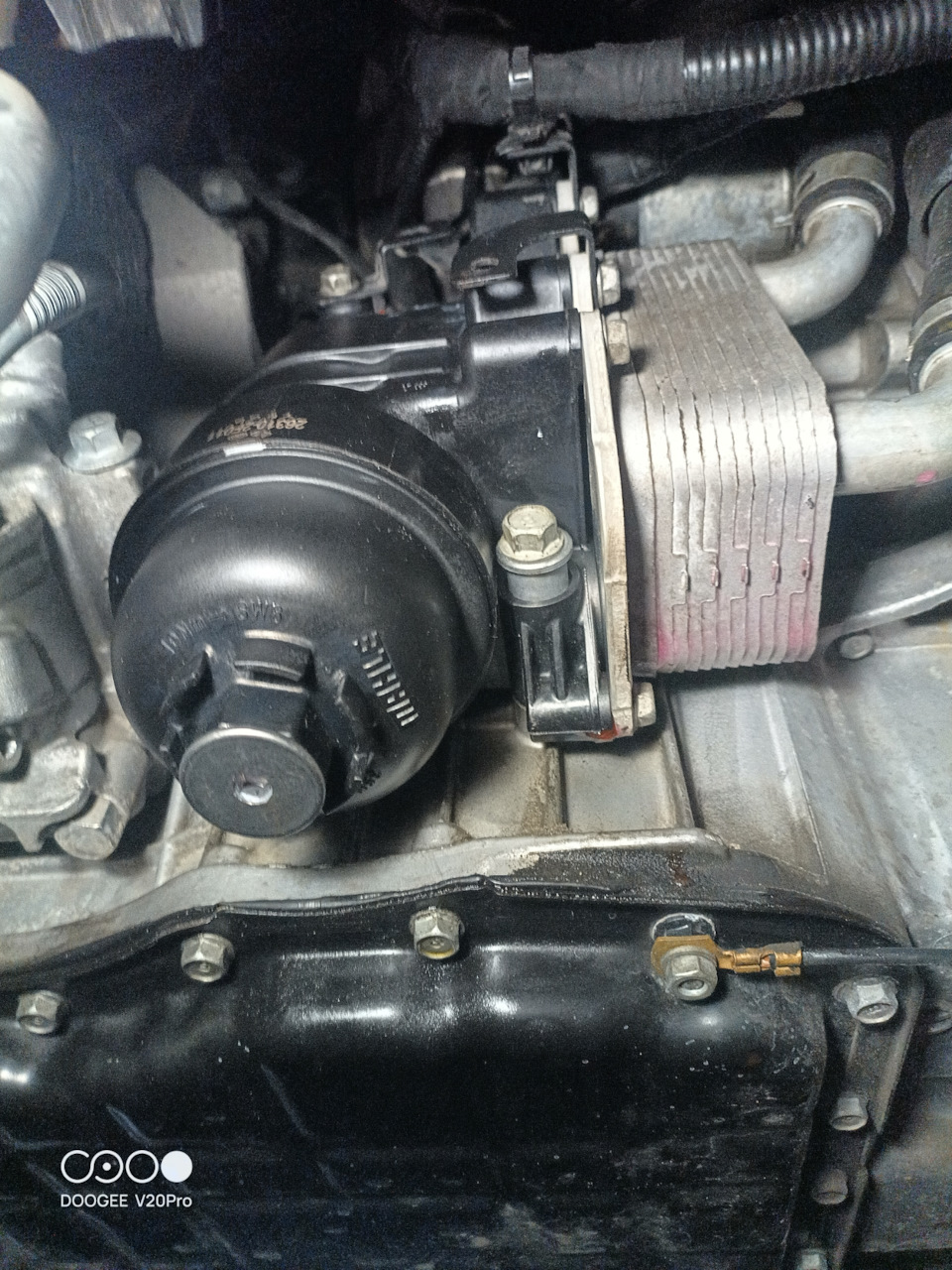 Замена корпуса масляного фильтра Santa fe TM — Hyundai Santa Fe (4G), 2 ...