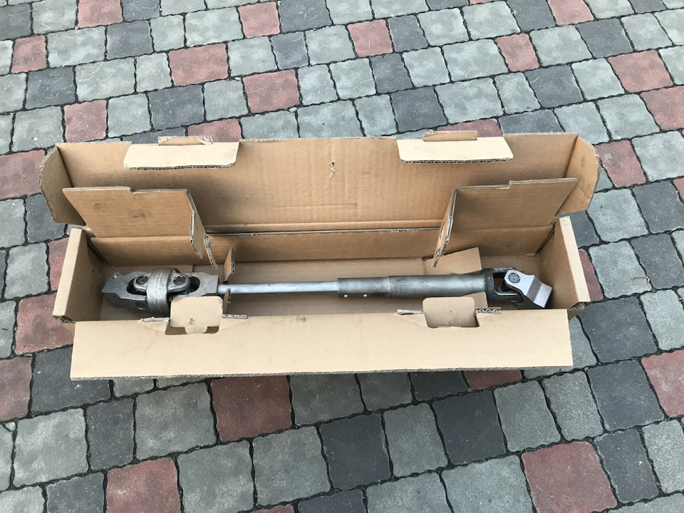 32306787334 Нижн.секция вала рул.упр.со сдв. шар. ЛР BMW | Запчасти на ...