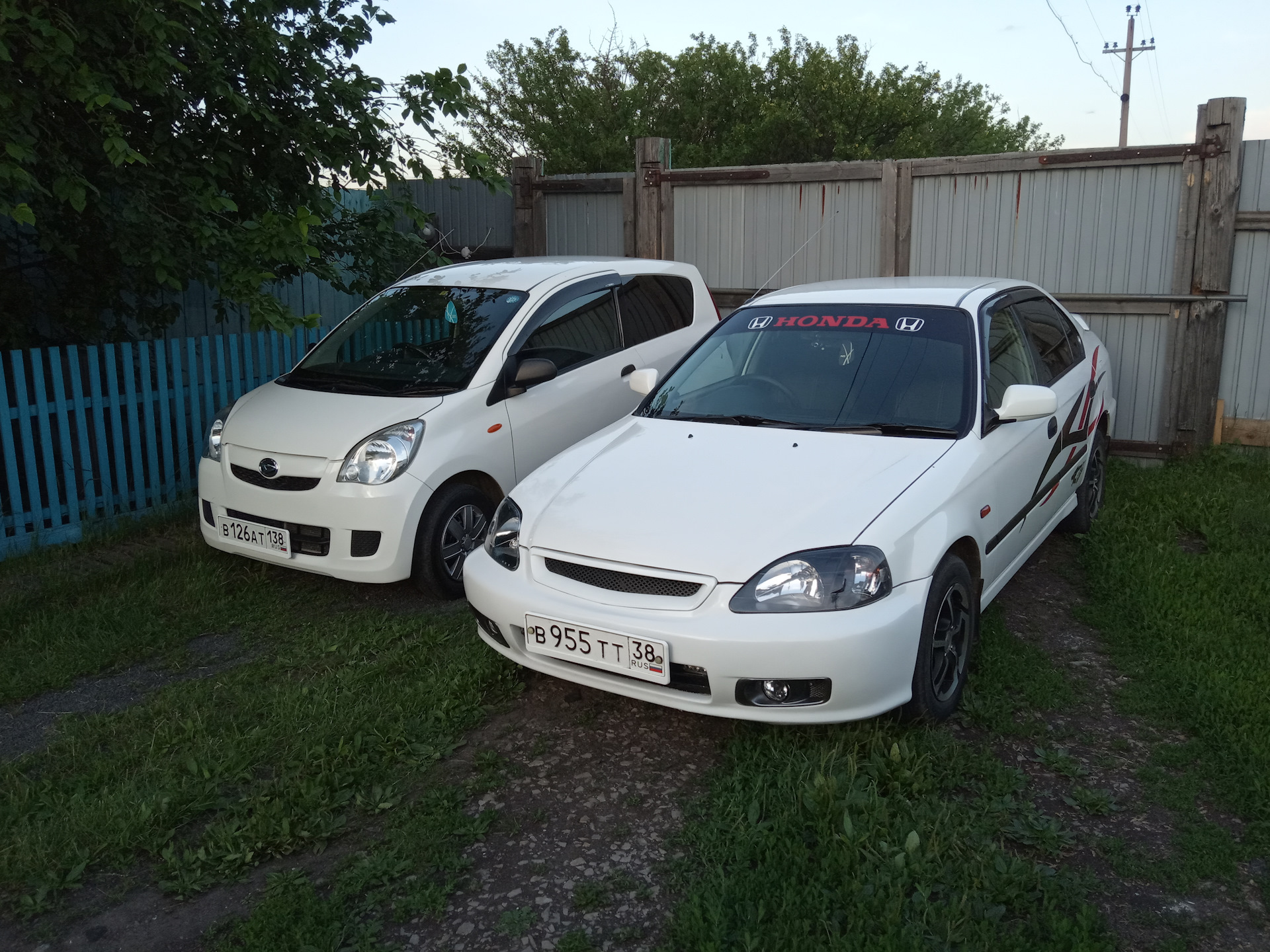 Тонировка задней полусферы — Daihatsu Mira (L275/L285), 0,7 л, 2014 ...