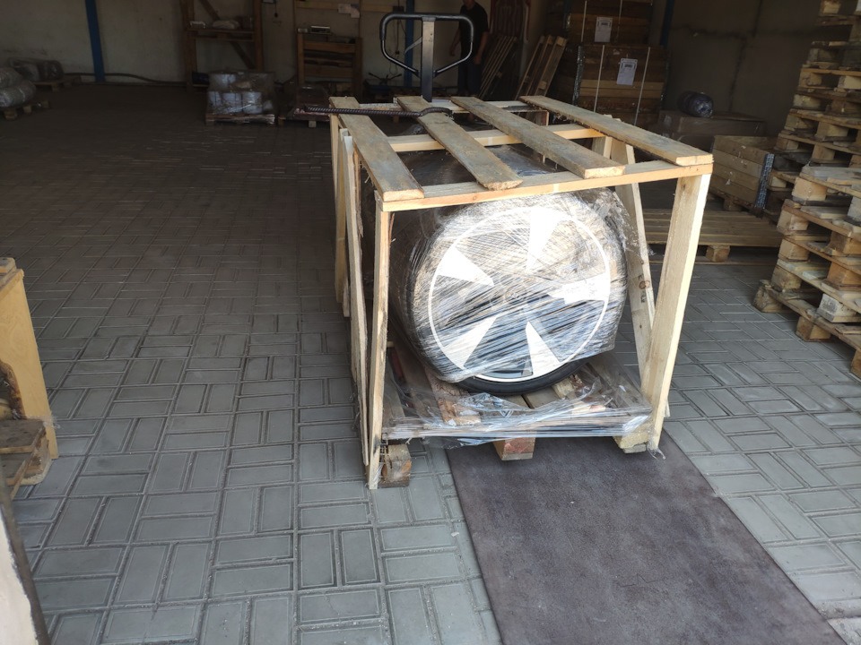 Диски от новой A5 audi sport, дизайн "5 рукавов pylon" titan matt ...