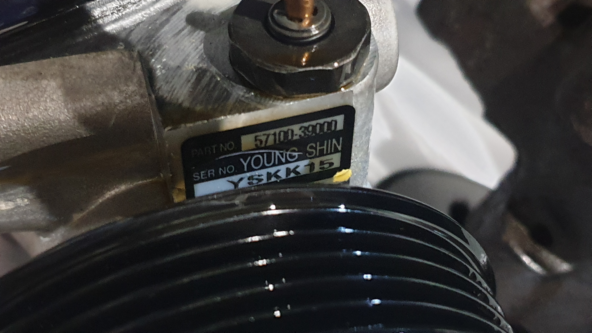 Подготовка к замене ГУР + сменный фильтр (лайфхак) — Hyundai XG, 3 л ...