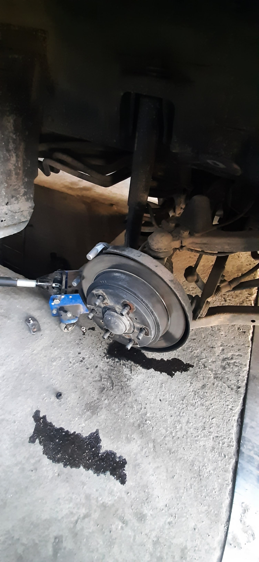 Тормозная система! — Mitsubishi Pajero (4G), 3 л, 2008 года ...