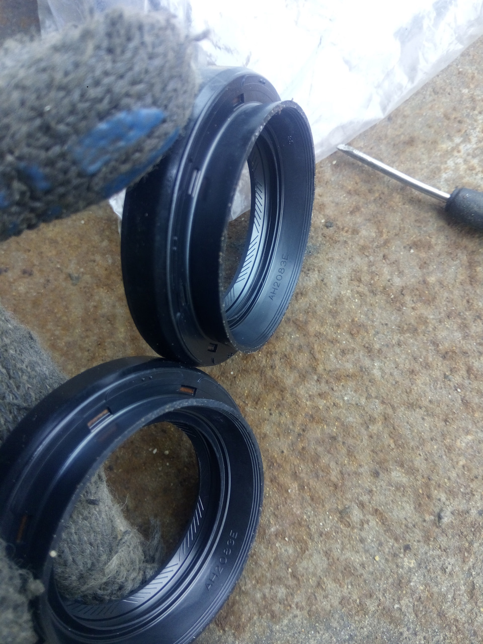 Замена сальников КПП S54-06D — Toyota Carina E, 2 л, 1997 года | своими ...