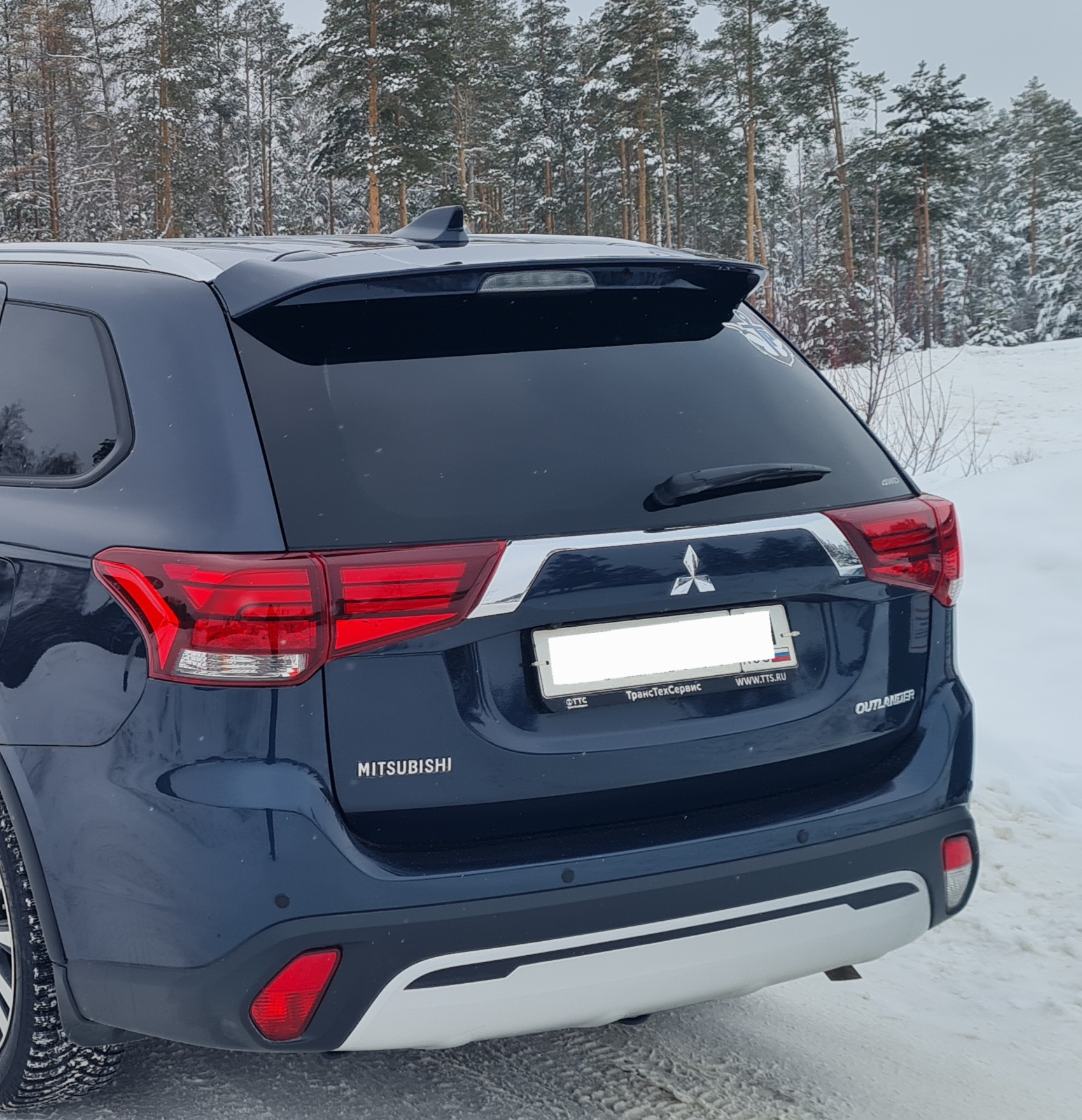 Спойлер реплика на Митсубиси аутлендер 2019 — Mitsubishi Outlander (3G ...