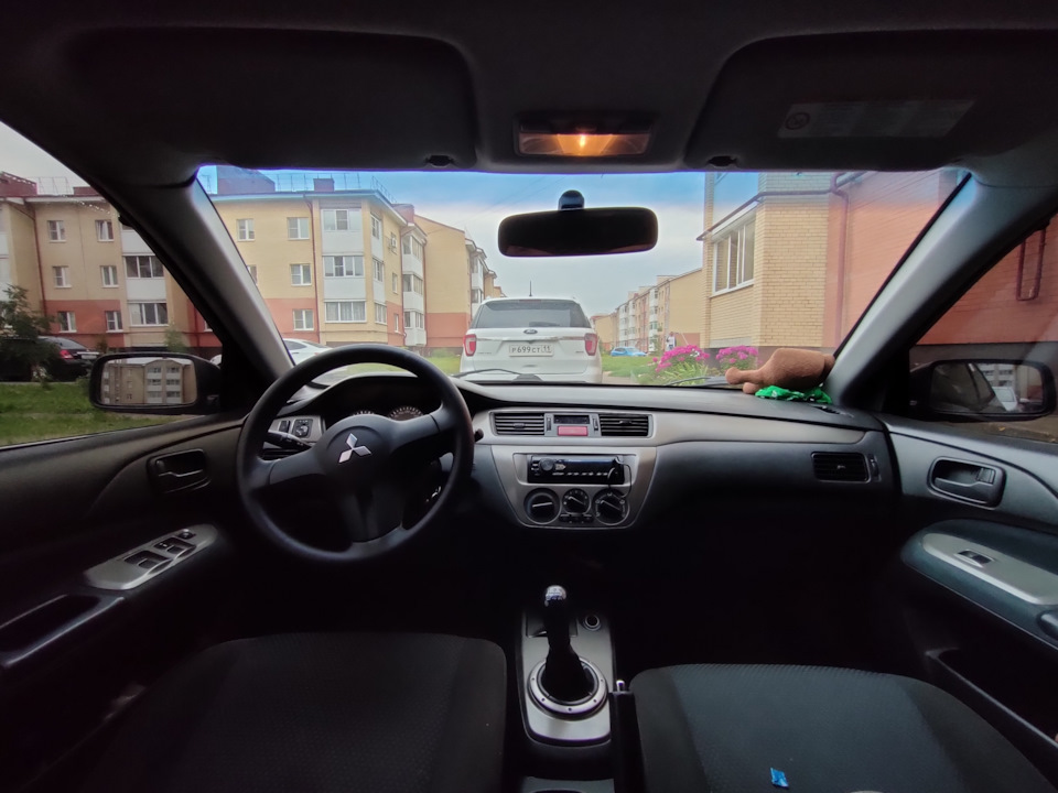 Салон ч2.Пересвет и пластик. — Mitsubishi Lancer IX, 1,5 л, 2006 года ...