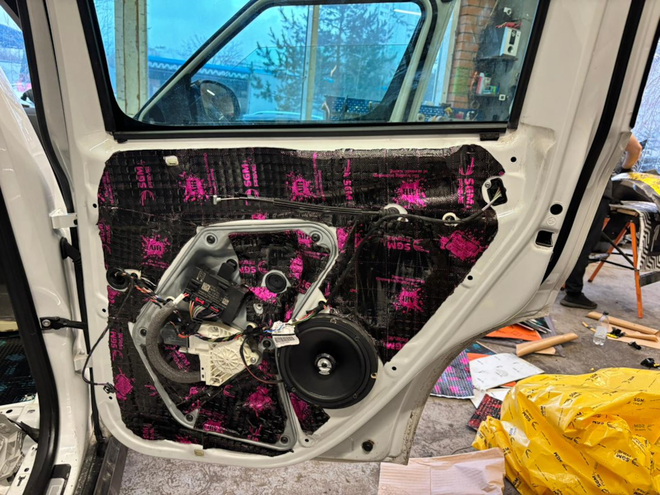 Шумоизоляция — Skoda Yeti, 1,8 л, 2016 года | тюнинг | DRIVE2