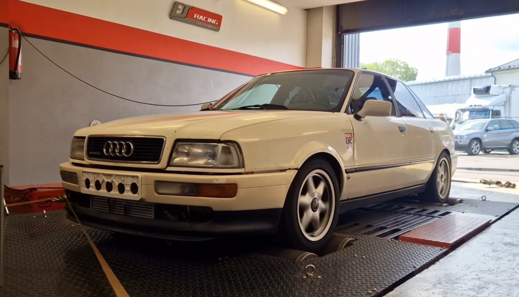 Замеры на диностенде (видео) — Audi 80 (B4), 1,8 л, 1992 года | визит на сервис | DRIVE2