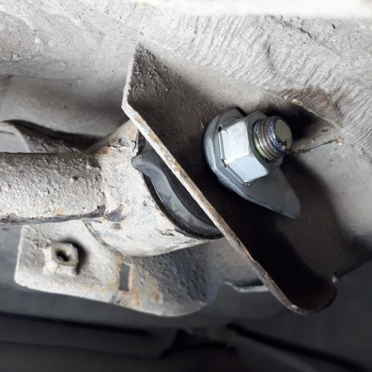 4872503010 САЙЛЕНТБЛОК ЗАДНЕЙ ЦАПФЫ. TOYOTA LEXUS | Запчасти на DRIVE2