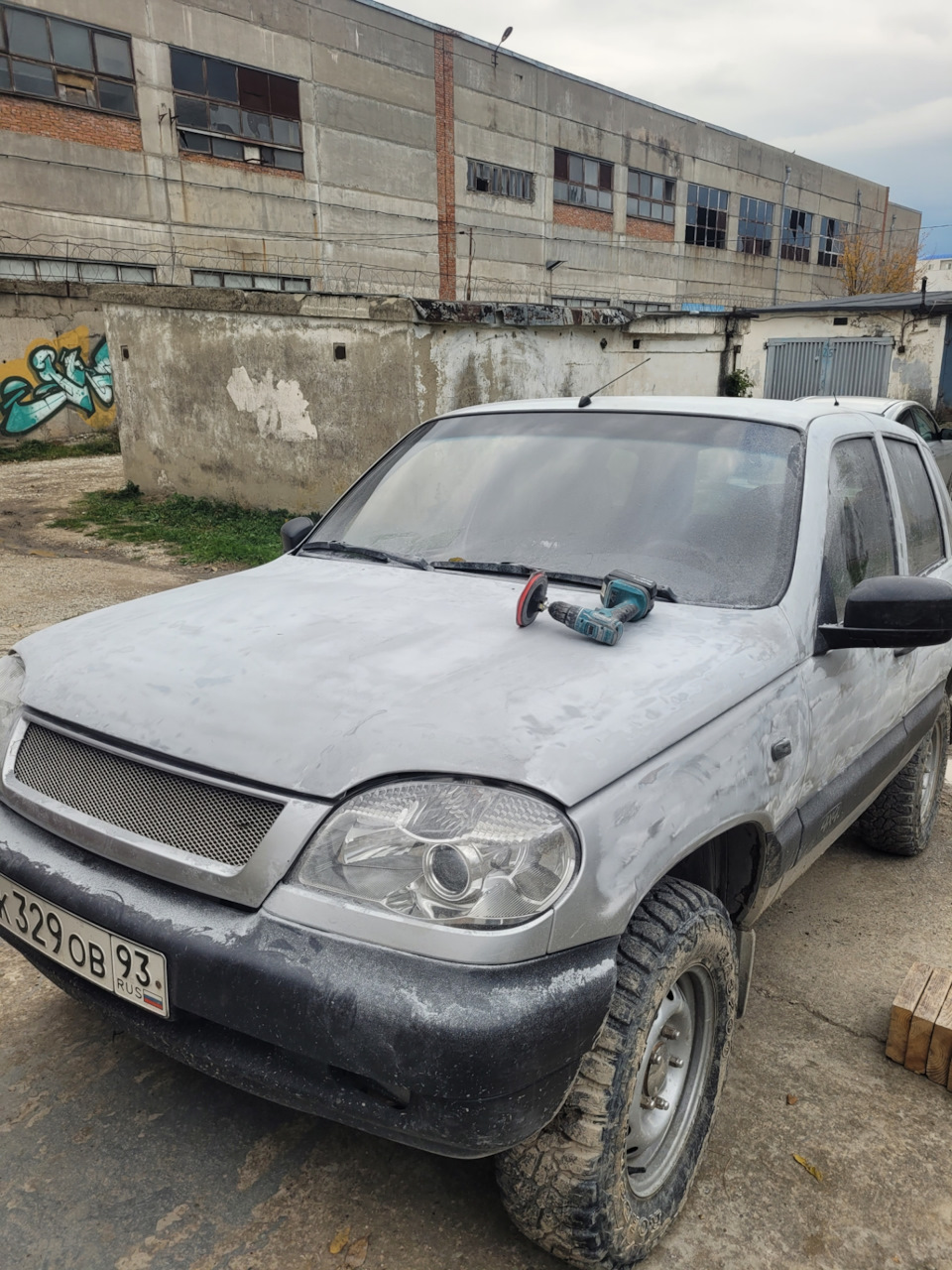 Покрасил в оранжевый раптор — Chevrolet Niva (1G), 1,7 л, 2003 года ...