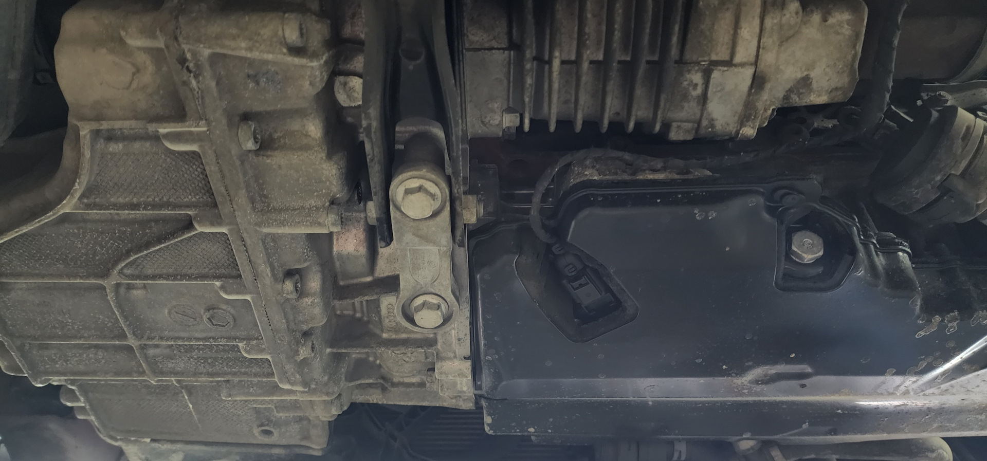 ТО-105.000 и плановые работы по ГРМ и с-ме впуска ДВС — Skoda Kodiaq, 2 ...