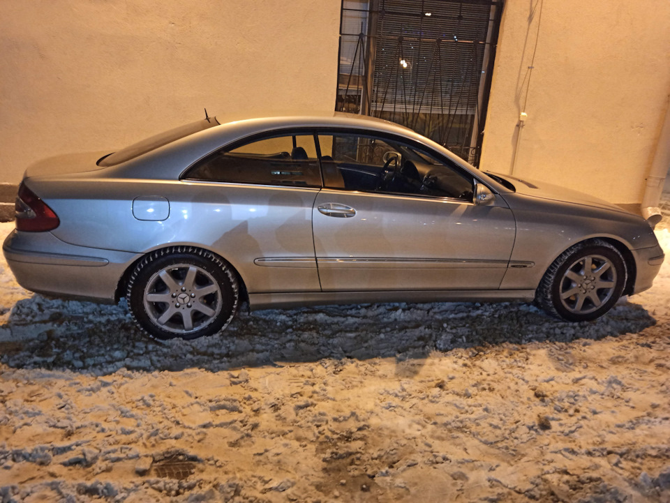 Форсунки, топлипровод, свечи накала, маслоотделитель — Mercedes-Benz CLK (W209), 2,7 л, 2004 ...