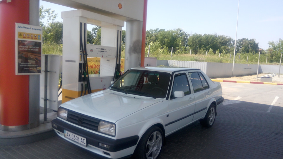 Volkswagen Jetta II 1.8 бензиновый 1988 | WHITE на DRIVE2