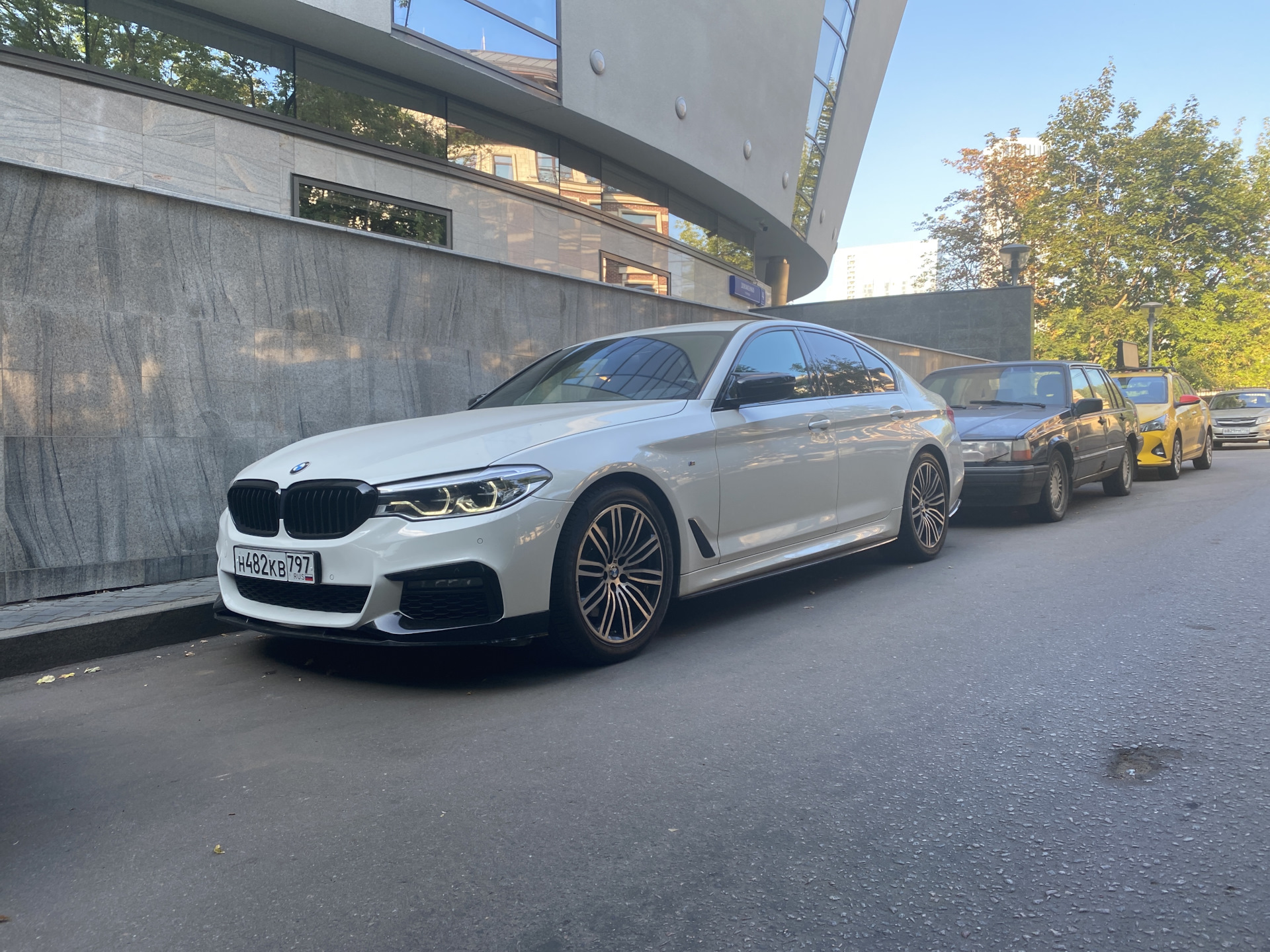 Продажа машины — BMW 5 series (G30), 2 л, 2019 года | продажа машины ...