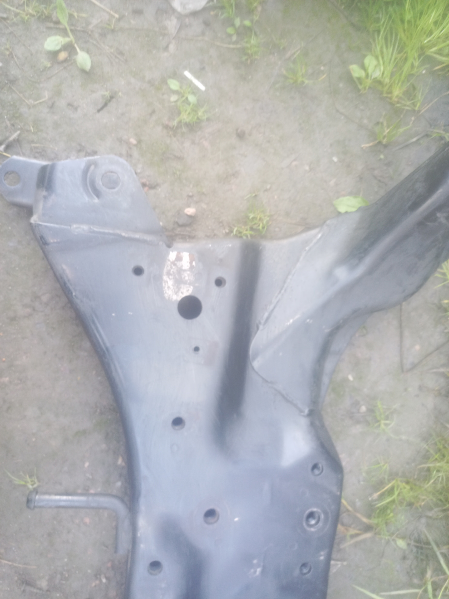 Lancer 9 1,6 . Подрамник передний, MR510285.Замена. — DRIVE2