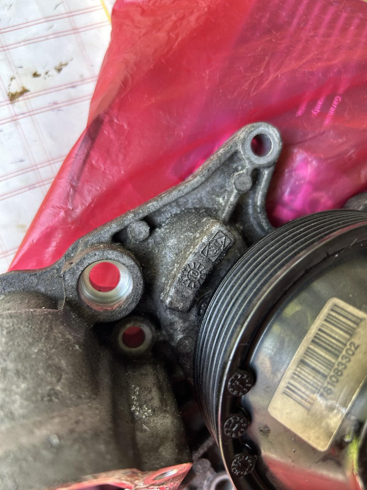 Помпа. — BMW 5 series (F10), 2 л, 2010 года | визит на сервис | DRIVE2