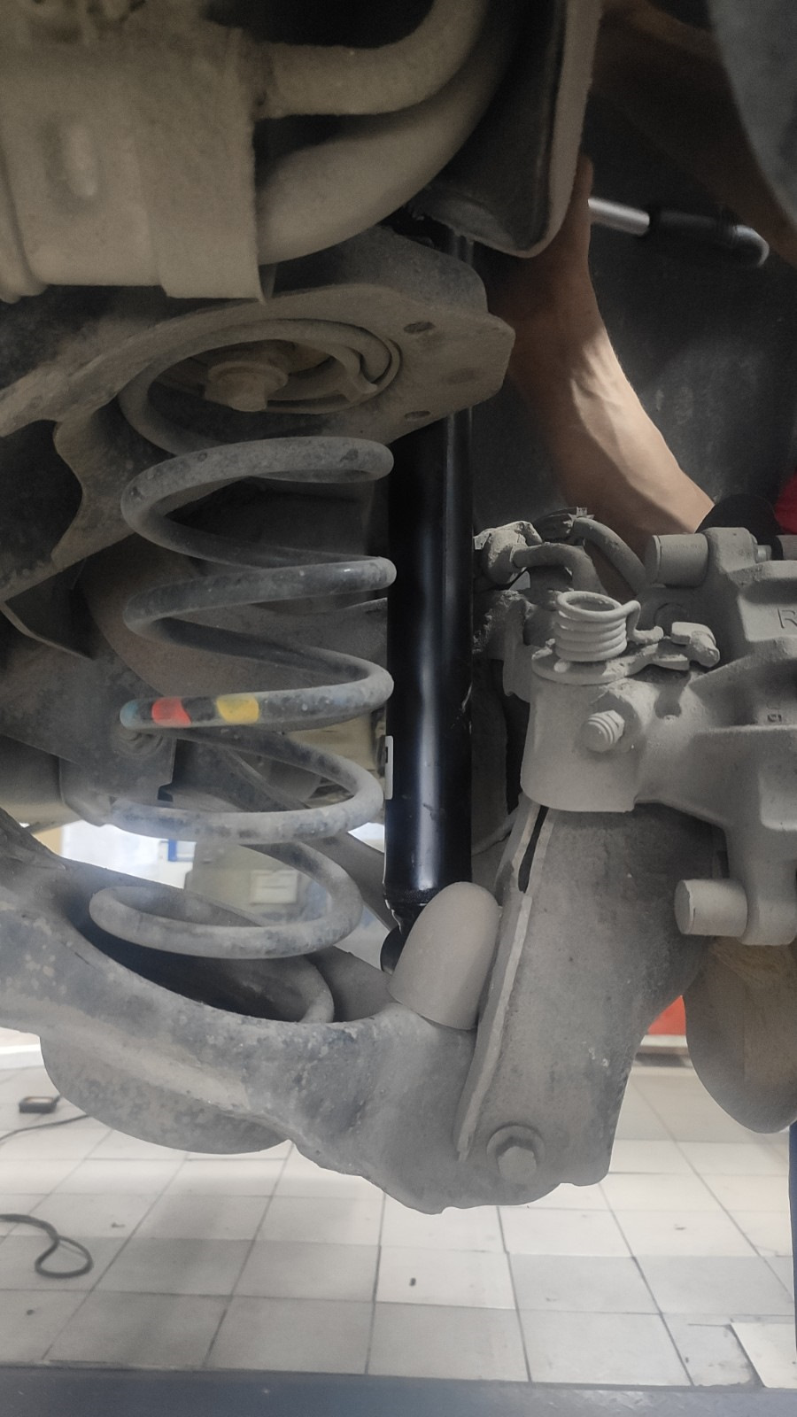 Ремонт стартера и замена задних стоек — Ford Focus Sedan II, 1,6 л ...