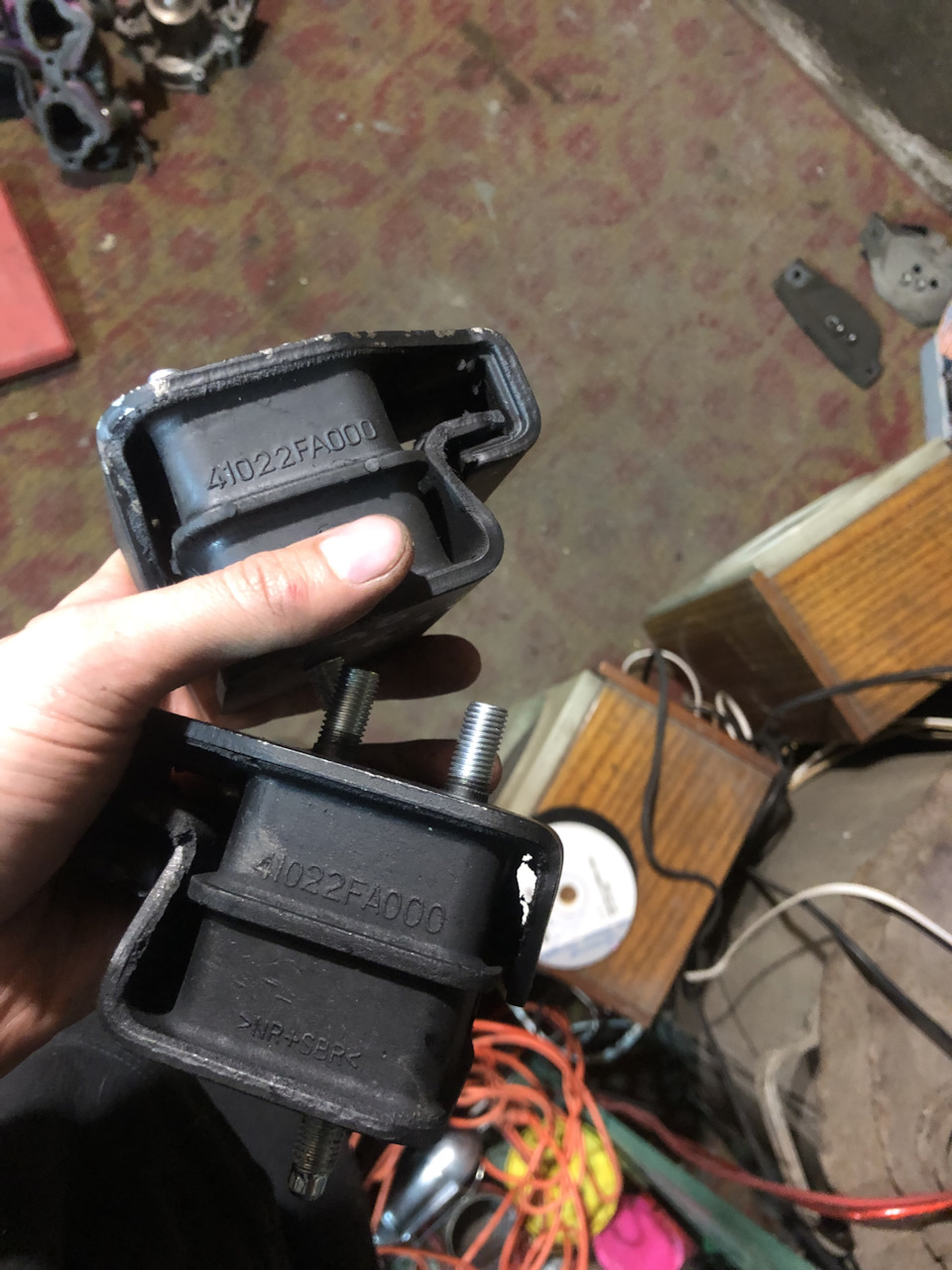 41022FA000 Подушка двигателя передняя FORESTER 01-/IMPREZA 92-/LEGACY ...