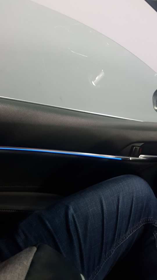 Подсветка дверных карт на Toyota Camry (XV70). | 8 500 ₽ в городе ...