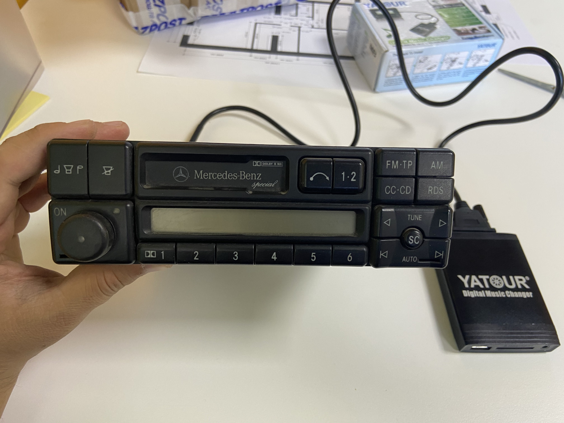 Becker special 2210 — Mercedes-Benz E-Class Coupe (C124), 2,2 л, 1994 ...