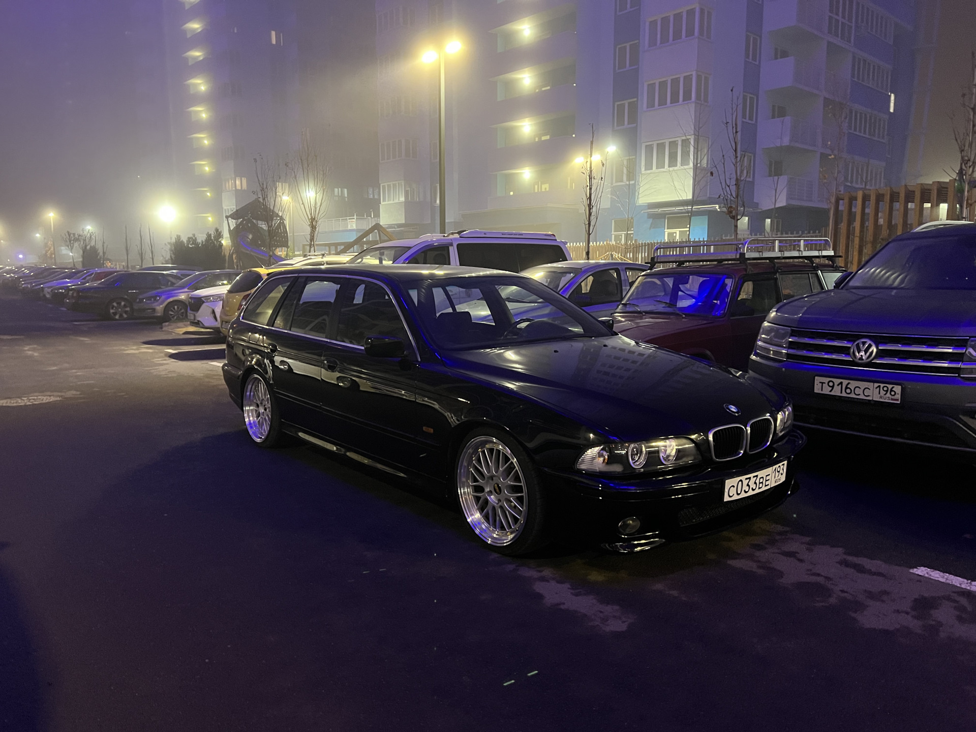 Первые фото после покраски — BMW 5 series Touring (E39), 2,2 л, 2001 года | фотография | DRIVE2