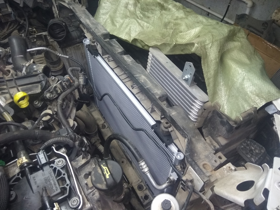 113000 км ТО + радиатор кондея, переклейка поддона ДВС, д — Citroen DS5 ...