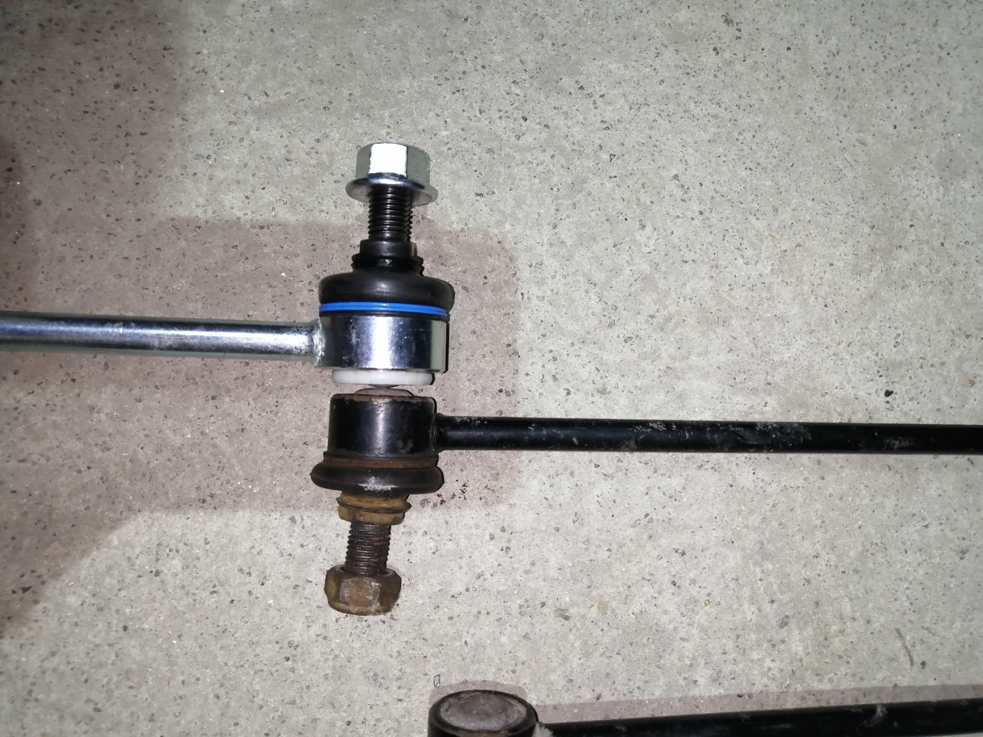 Втулки — стойки переднего стабилизатора Рендж Ровер. — Land Rover Range ...