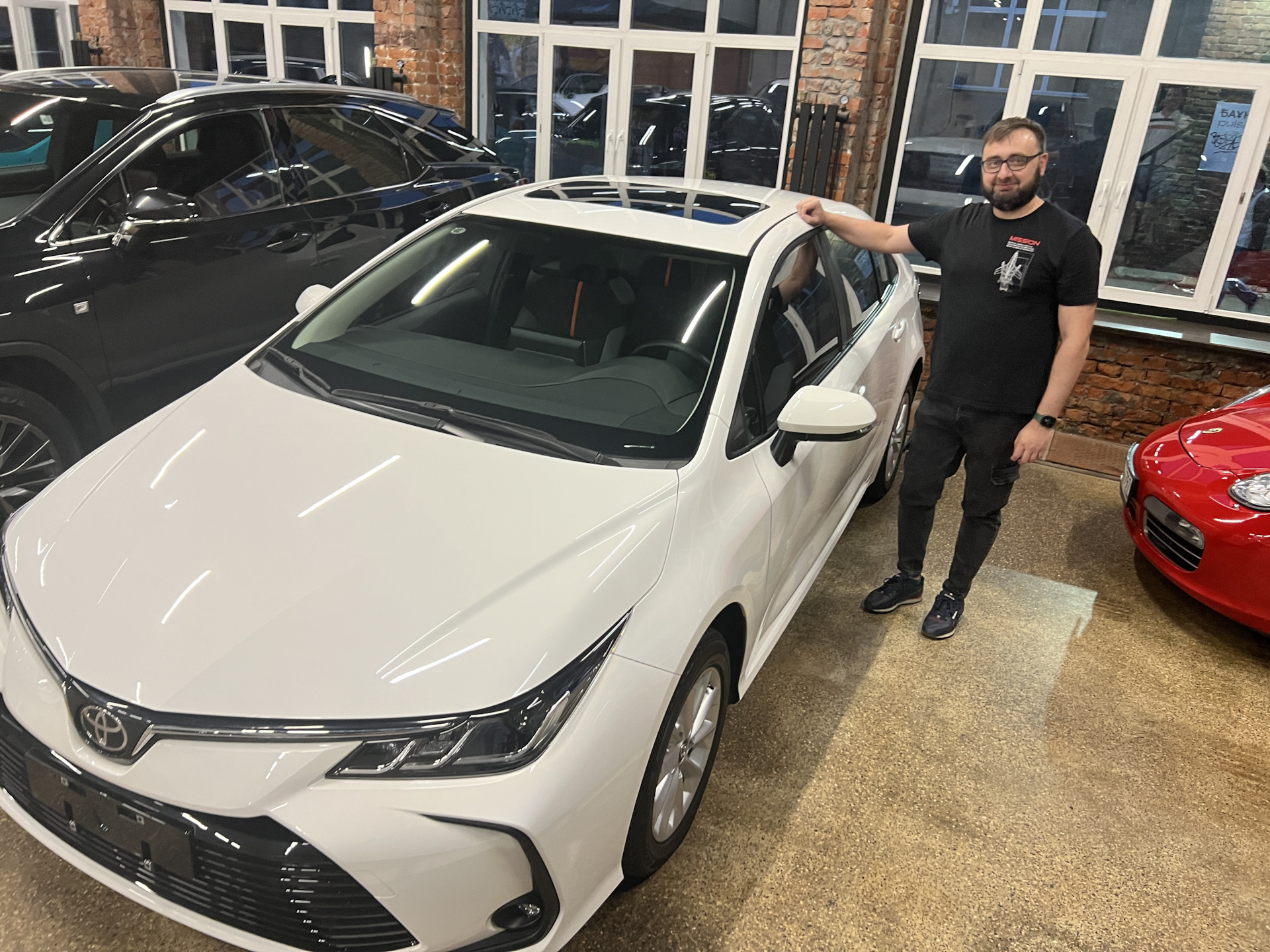 Выбор авто и странности комплектации. — Toyota Corolla (E210), 1,2 л ...