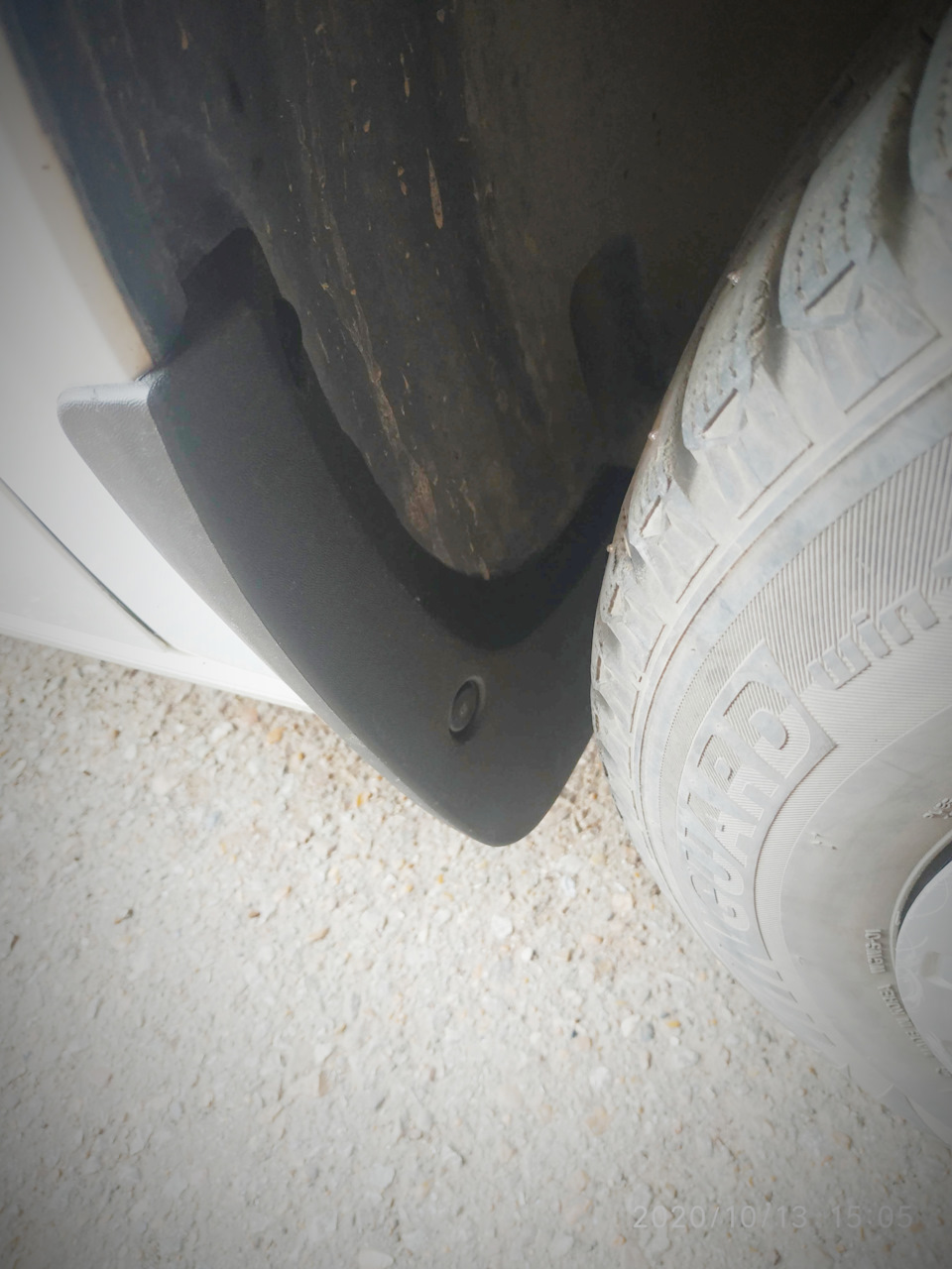 Отличные клипсы передних брызговиков P370197A PATRON (АНАЛОГ GM ...