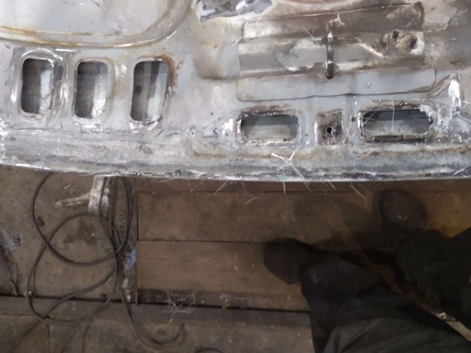 Ремонт капота(перекуп. вариант) — Chevrolet Niva GLX, 1,7 л, 2012 года ...