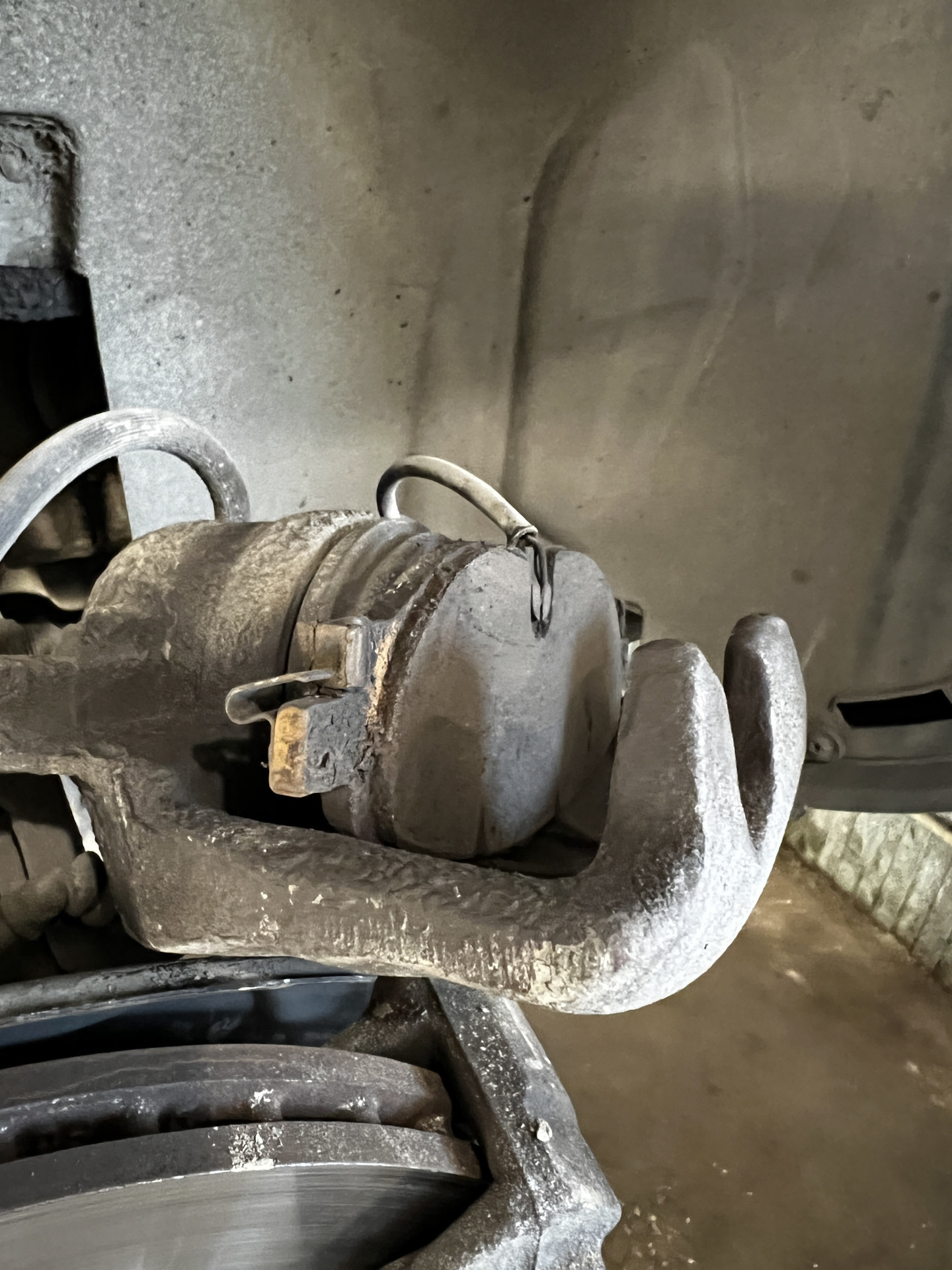 Колодки FERODO и тормозная VW — Skoda Karoq, 1,4 л, 2020 года ...