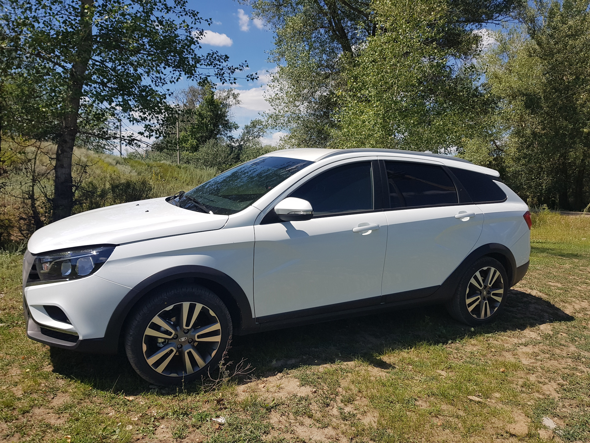 АвтоВАЗ решил проблему «масложора» 1,8-литрового мотора — Lada Vesta SW Cross (1G), 1,8 л, 2019 ...