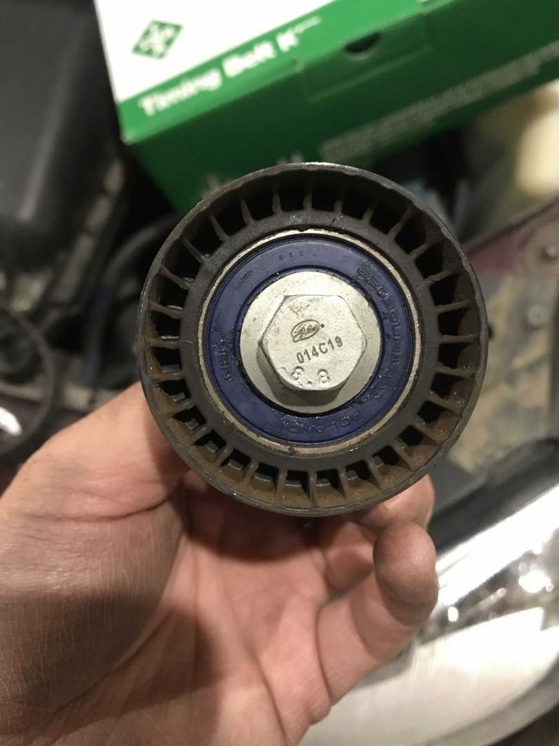 Замена комплекта ГРМ Ina 530053610 — Lada Приора седан, 1,6 л, 2011 ...